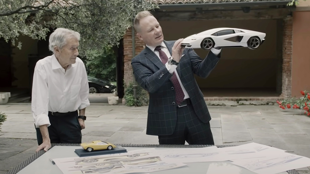 致敬經典的Countach LPI 800-4是神牛回歸？ 原創設計師：不及格！ | 地球黃金線