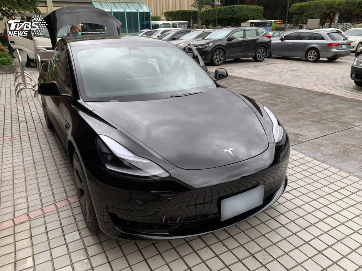 檢察長換Model 3有夠潮！ 特斯拉已搶至少44件政府標案 | 地球黃金線