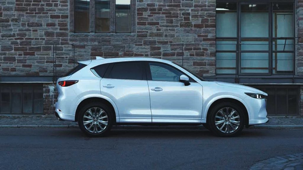 Mazda CX-5大改款預告2025年登場！日媒推測車身尺碼與動力數據 | 地球黃金線