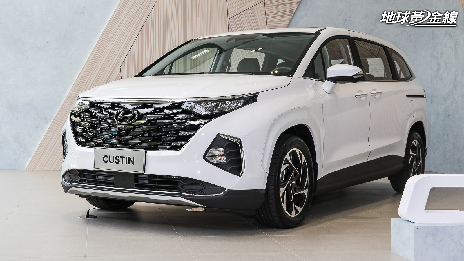 Custin 2.0悄悄下線？傳Hyundai Custin小改將新增2.0動力選項 | 地球黃金線