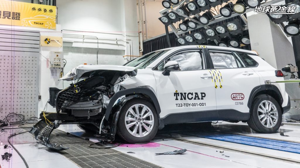 Corolla Cross跟RAV4撞測報告2023年這裡看！ TNCAP官網終於上線 | 地球黃金線