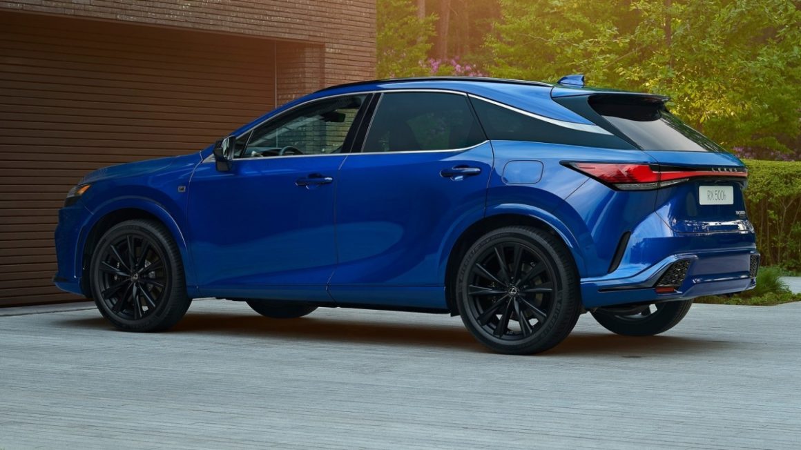 Lexus RX 500h不只371匹動力強悍 豪華質感跟實用空間擄獲達人芳心！ | 地球黃金線