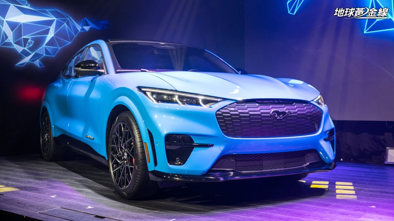 特斯拉NACS規格一統美國充電江山！ 臺灣有望脫美入歐改尊CCS2？ | 地球黃金線