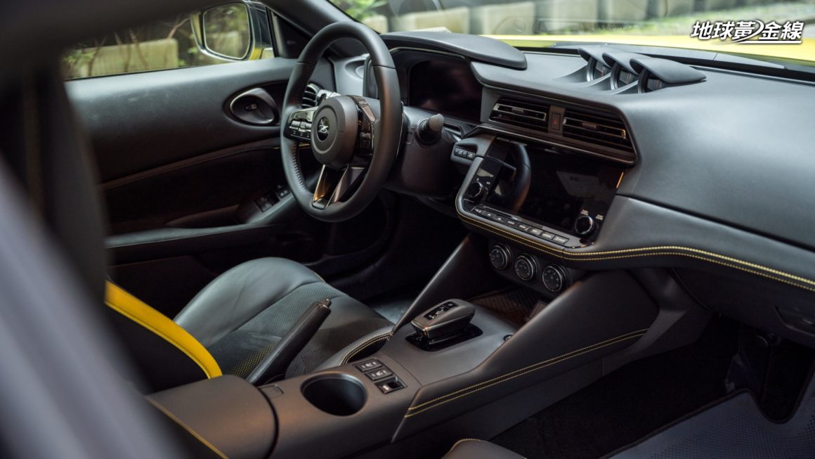 全台唯一Nissan Z Proto Spec版本開箱！日產末代雙門跑車身價直逼馬力數據？ | 地球黃金線