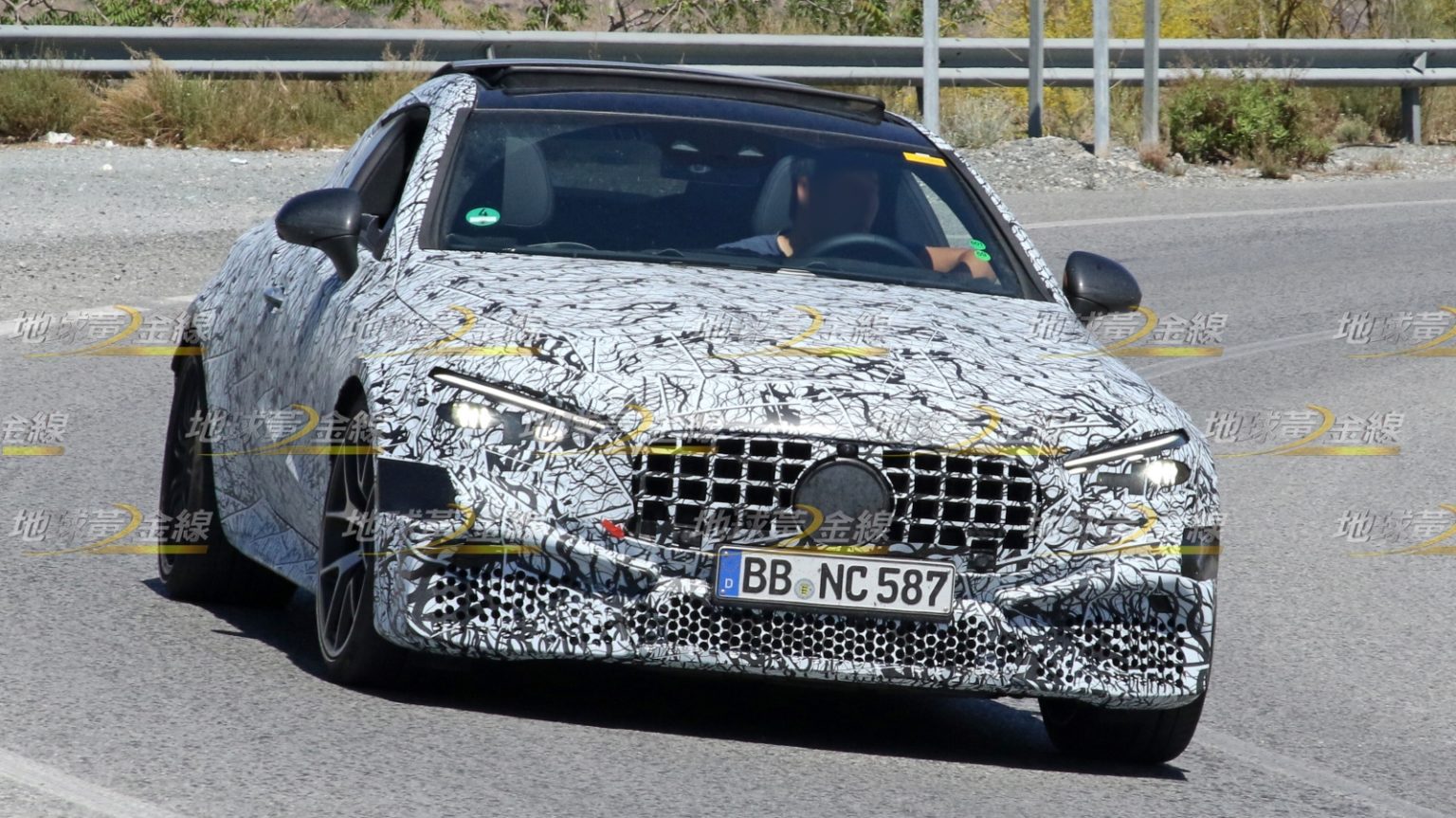間諜照／M-AMG全新雙門轎跑現蹤 CLE 63四缸油電可望榨671匹馬力！ | 地球黃金線