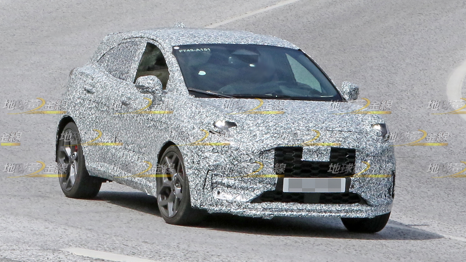 間諜照／福特小跨界改款測試車曝光 純電版Puma EV預約明年登場！ | 地球黃金線