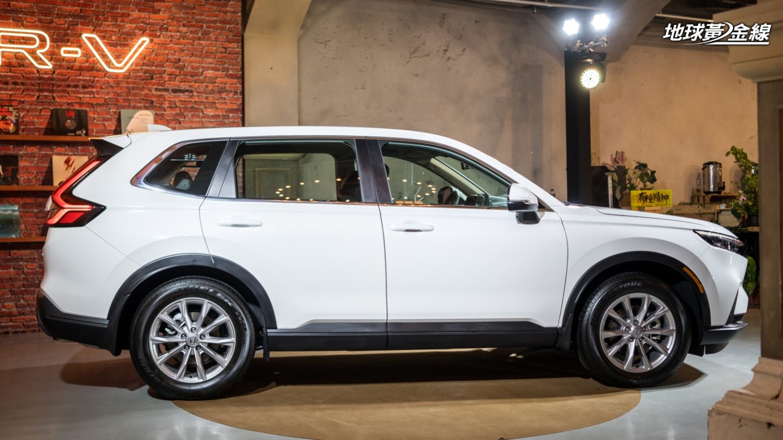 6代Honda CR-V 108萬至128萬預售 標配10氣囊重點規格搶先看 | 地球黃金線