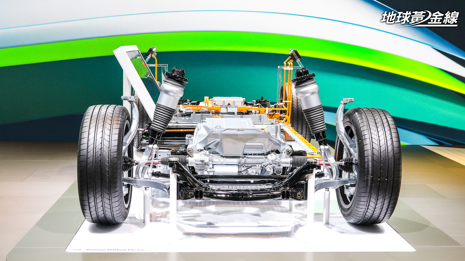 2023 IAA／Q6 e-tron座艙首曝光預告年底前發表 A4電動化腳步獨家揭露 | 地球黃金線