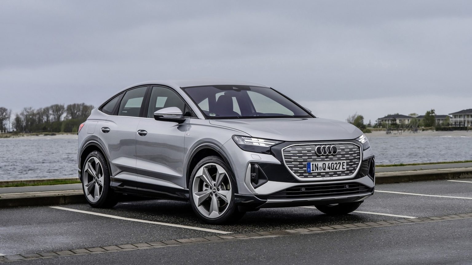 試駕／Audi Q4 Sportback e-tron quattro，MEB四環電動跑旅首試！ | 地球黃金線