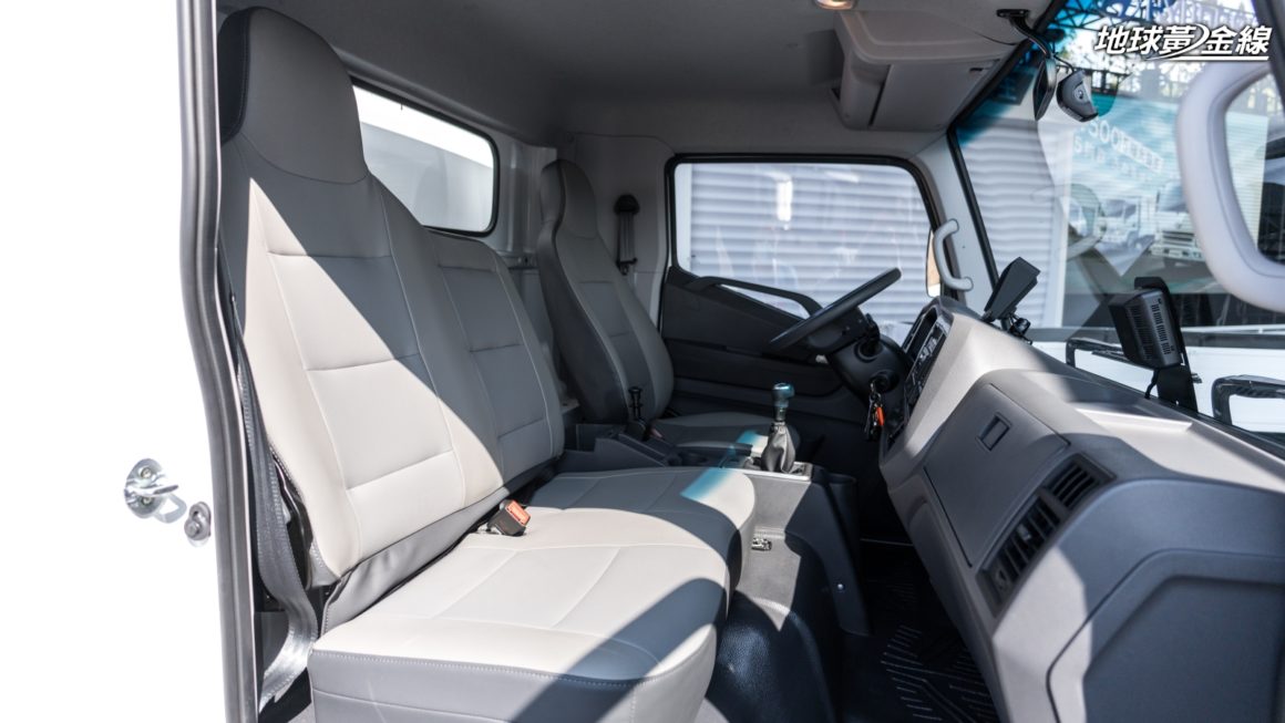 Hyundai QT500全新國產五噸貨車上市！大霸王搭氣壓煞車跟ADAS | 地球黃金線
