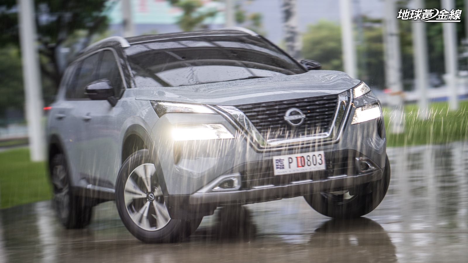 新車半年只開3,000公里多還少？網友自認少開「這些原因」有關聯 | 地球黃金線