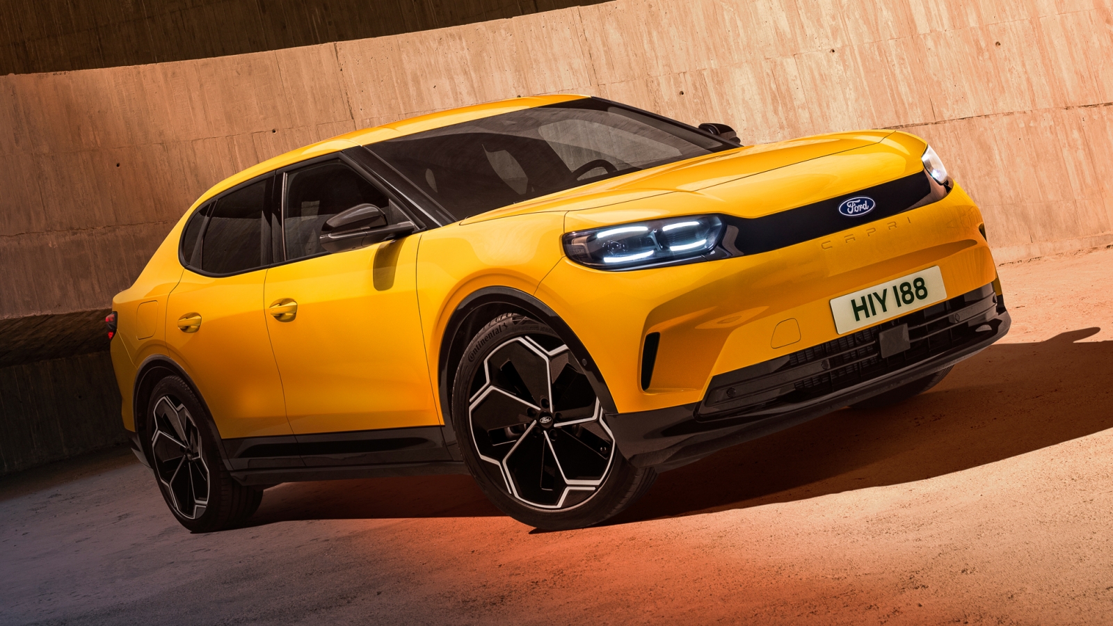 Ford Capri睽違35年傳奇回歸，化身MEB平台跨界電動轎跑 | 地球黃金線