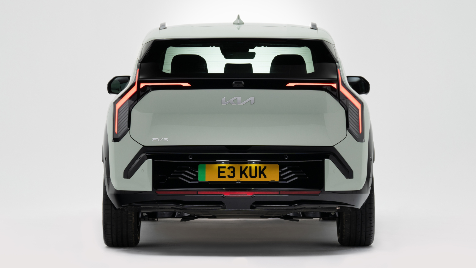 EV3英國報價出爐台幣139萬起，實車有望年底在台現身！ | 地球黃金線