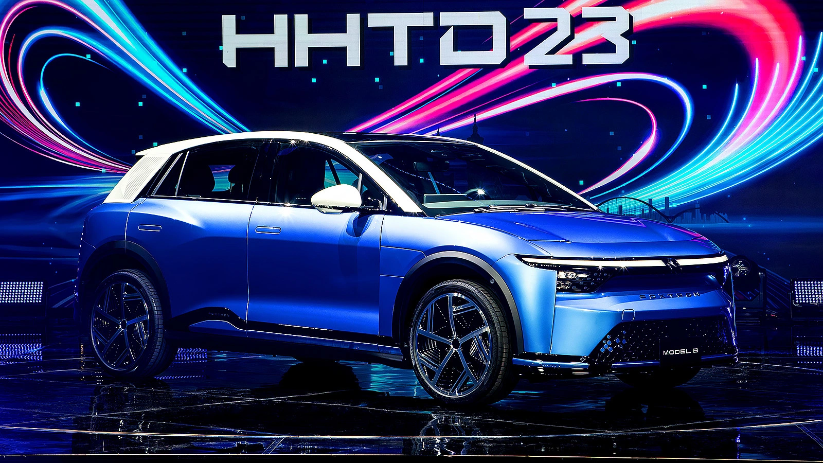 Model B市售版10月鴻海科技日現身，鴻華再推新電動車與商用車 | 地球黃金線