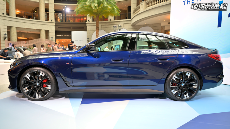 BMW小改款4 Series登台，Gran Coupé與i4雙車型上市263萬起 | 地球黃金線