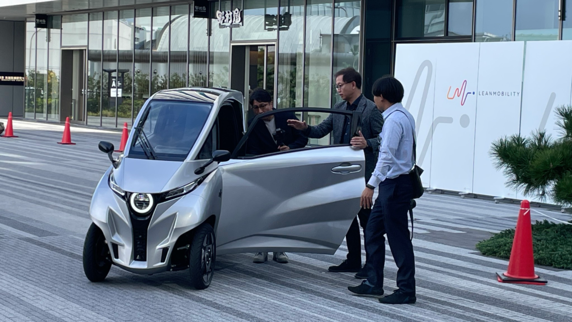 中華汽車國產組裝Lean 3微型電動三輪車！Lean Mobility正式簽署合作備忘錄 | 地球黃金線