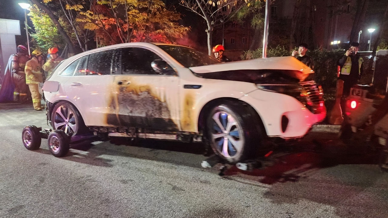 南韓1天發生2起電動車火災，皆在充電期間自燃都使用韓國製電池 | 地球黃金線