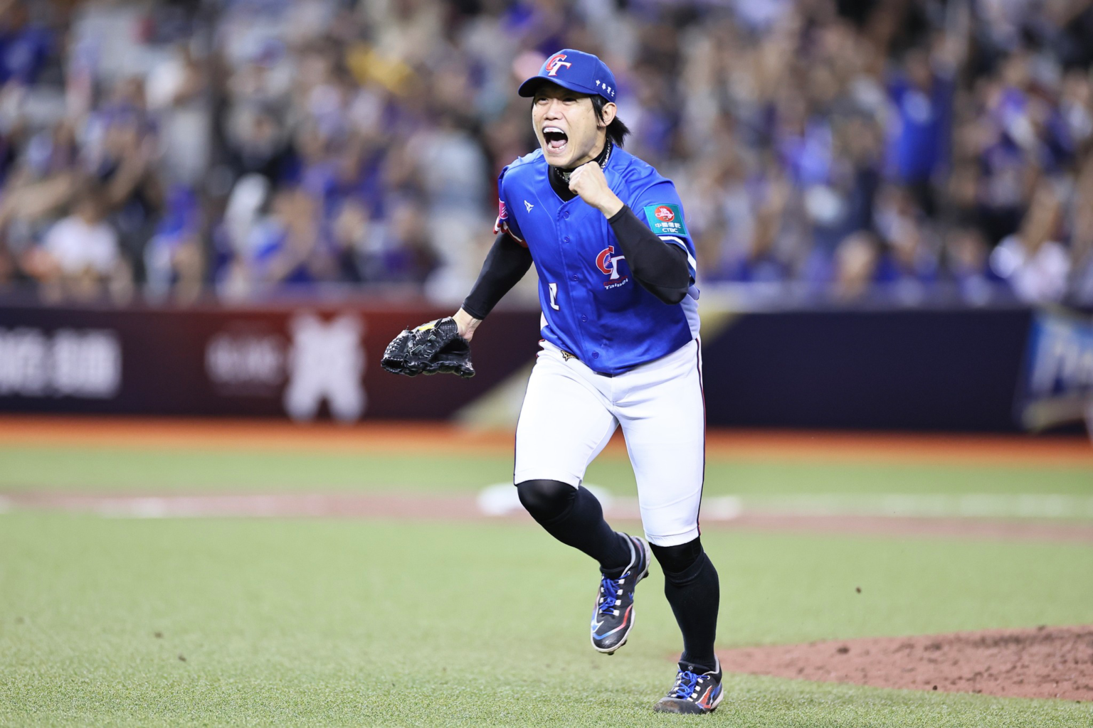 台灣旅日復仇者聯盟「陳冠宇和郭俊麟」都愛Lexus？中華隊兩大老將小老婆公開 | 地球黃金線