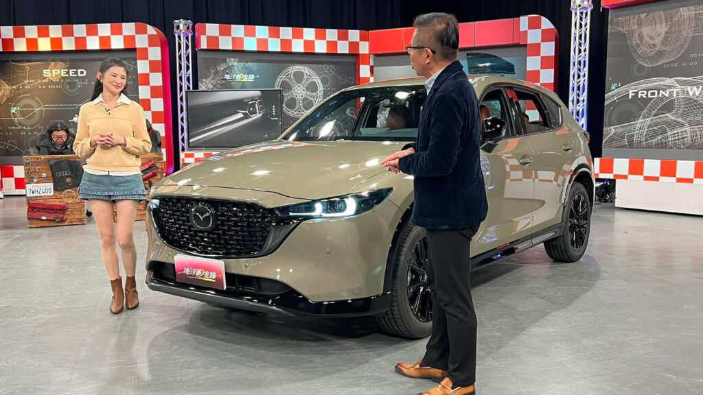 CX-5 Retro Sports Edition專屬鋯石棕，黑化升級暗藏日系典雅美 | 地球黃金線