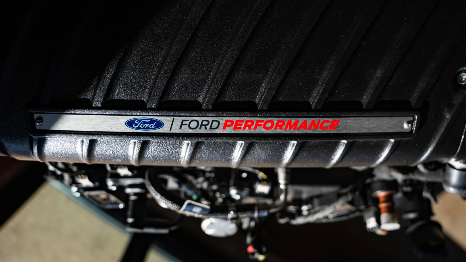 Ford Performance推全新Megazilla改裝引擎，可輸出千匹馬力！ | 地球黃金線