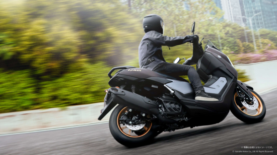 Yamaha NMAX 155大改款日本登場，輕跑旅導入電子CVT更具駕馭樂趣 | 地球黃金線