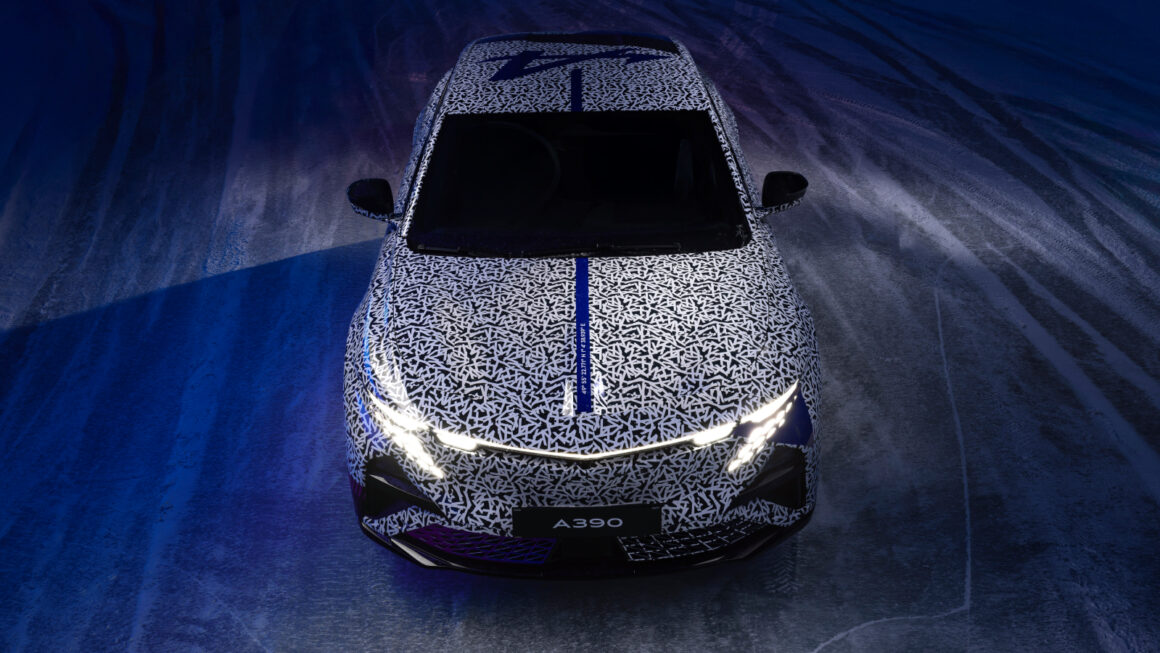 A390發表前雪地首現，Alpine首款四門運動轎跑確定採3馬達架構 | 地球黃金線