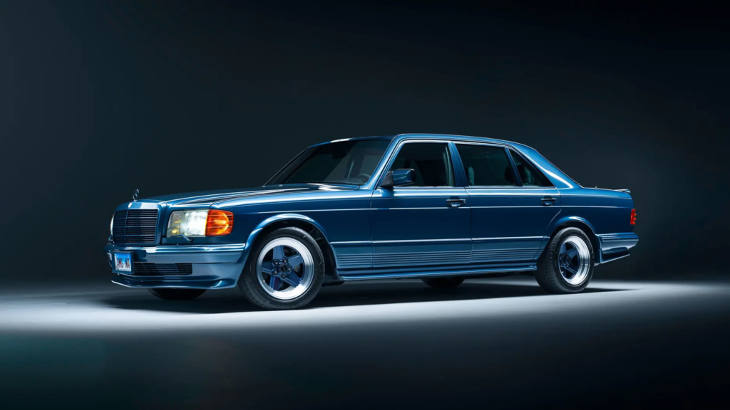 AMG合併前的經典之作將拍賣，賓士500 SEL 5.0 AMG預計成交價達600萬 | 地球黃金線