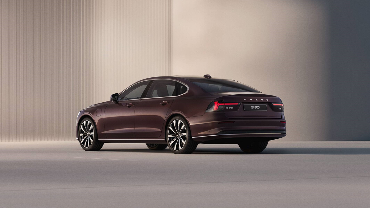 Volvo S90改款鎖定亞洲房車買家，新家族設計與數位科技同步升級 | 地球黃金線