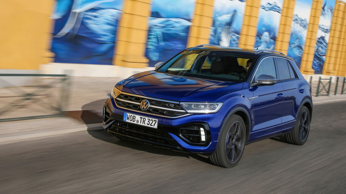 25年式VW T-Roc上架，330 R-Line Performance與T-Roc同降2萬元 | 地球黃金線