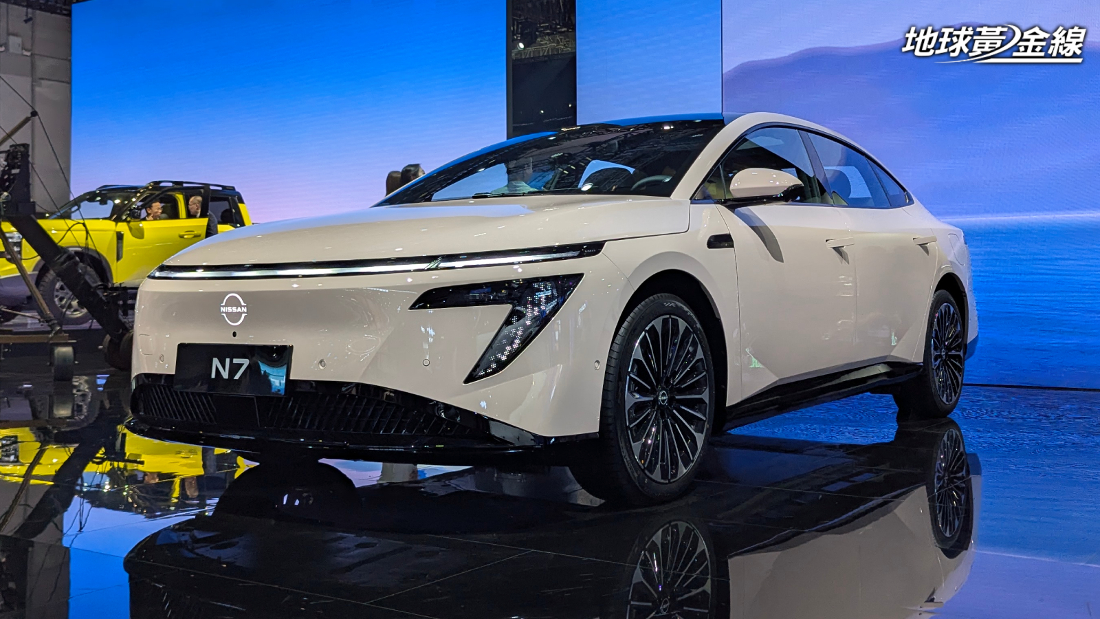 上海車展直擊東風日產N7，鄭州日產PHEV皮卡Frontier Pro首秀 | 地球黃金線