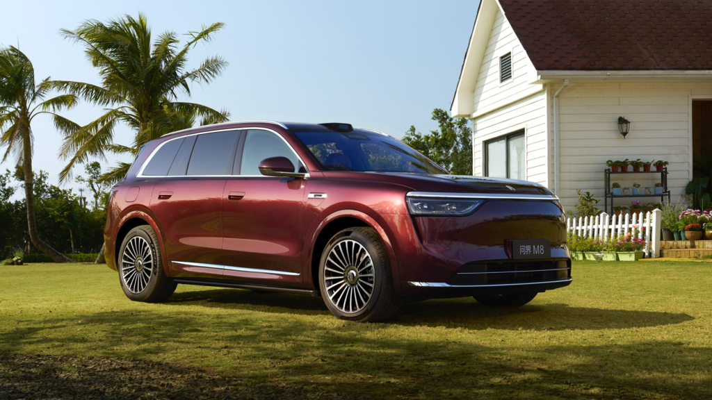 華為常務董事余承東開自家旗艦休旅睡覺？網譏「幫問界M8打廣告」警方調查中 | 地球黃金線