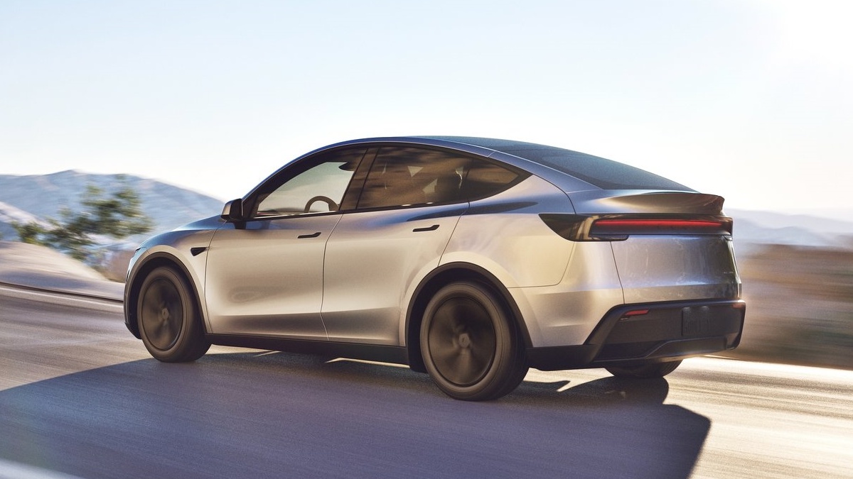 特斯拉準備推出新款Model Y性能車型？測試車曝光傳出年底前可望亮相 | 地球黃金線