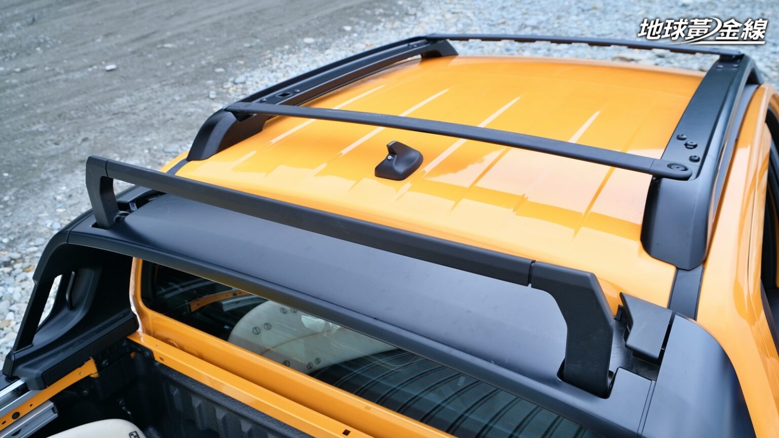 試駕／Ford Ranger Wildtrak FRS Edition勇闖粉鳥林！升級裝載神器體現「皮卡Chill」生活 | 地球黃金線