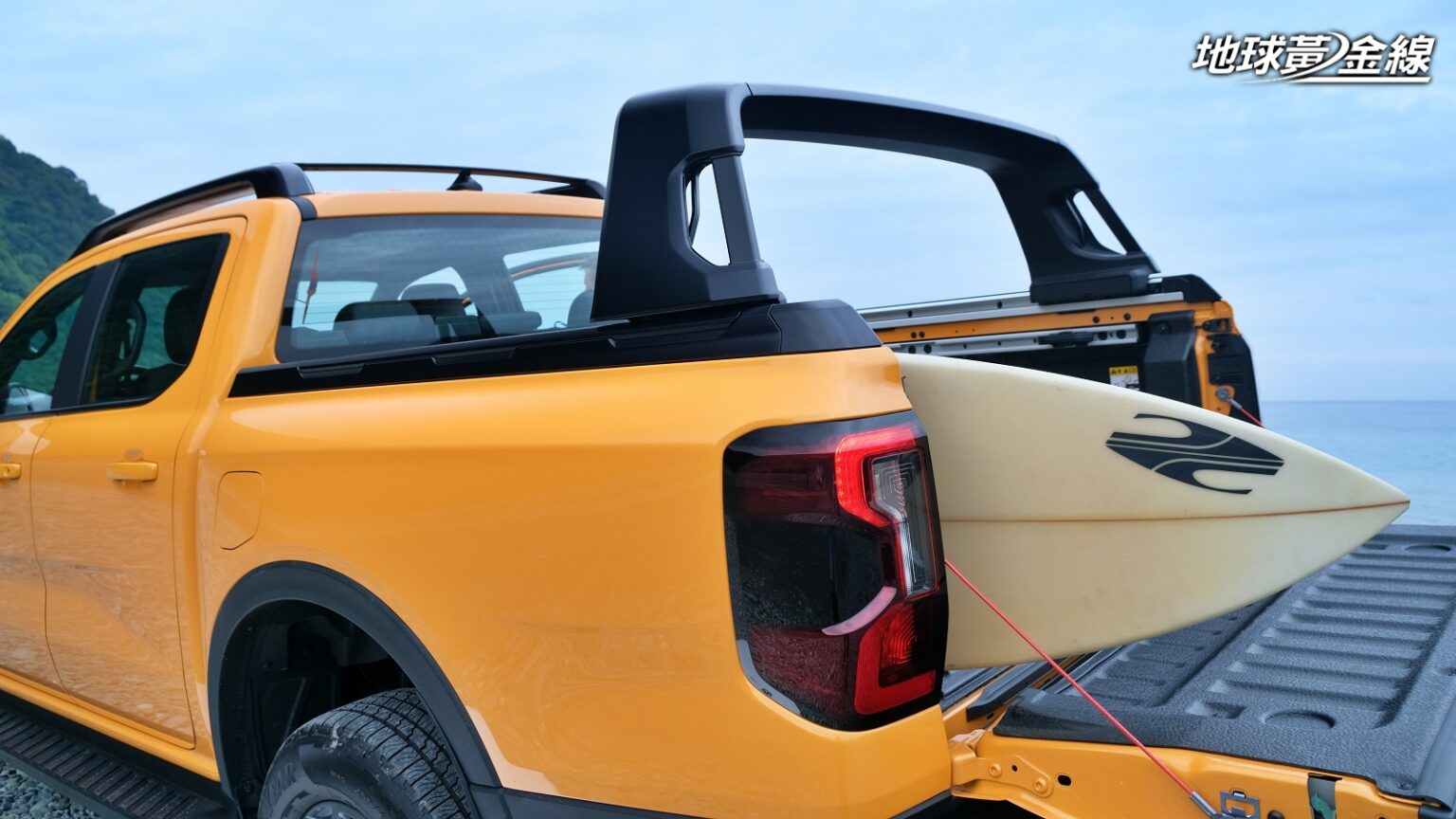 試駕／Ford Ranger Wildtrak FRS Edition勇闖粉鳥林！升級裝載神器體現「皮卡Chill」生活 | 地球黃金線