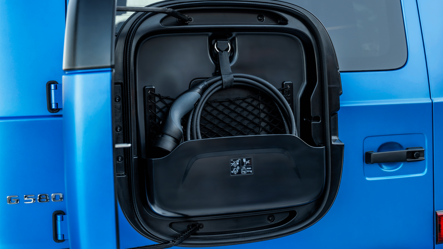 電動G-Class全球銷售不如預期，M-Benz恐改推「油電小G」力挽頹勢 | 地球黃金線