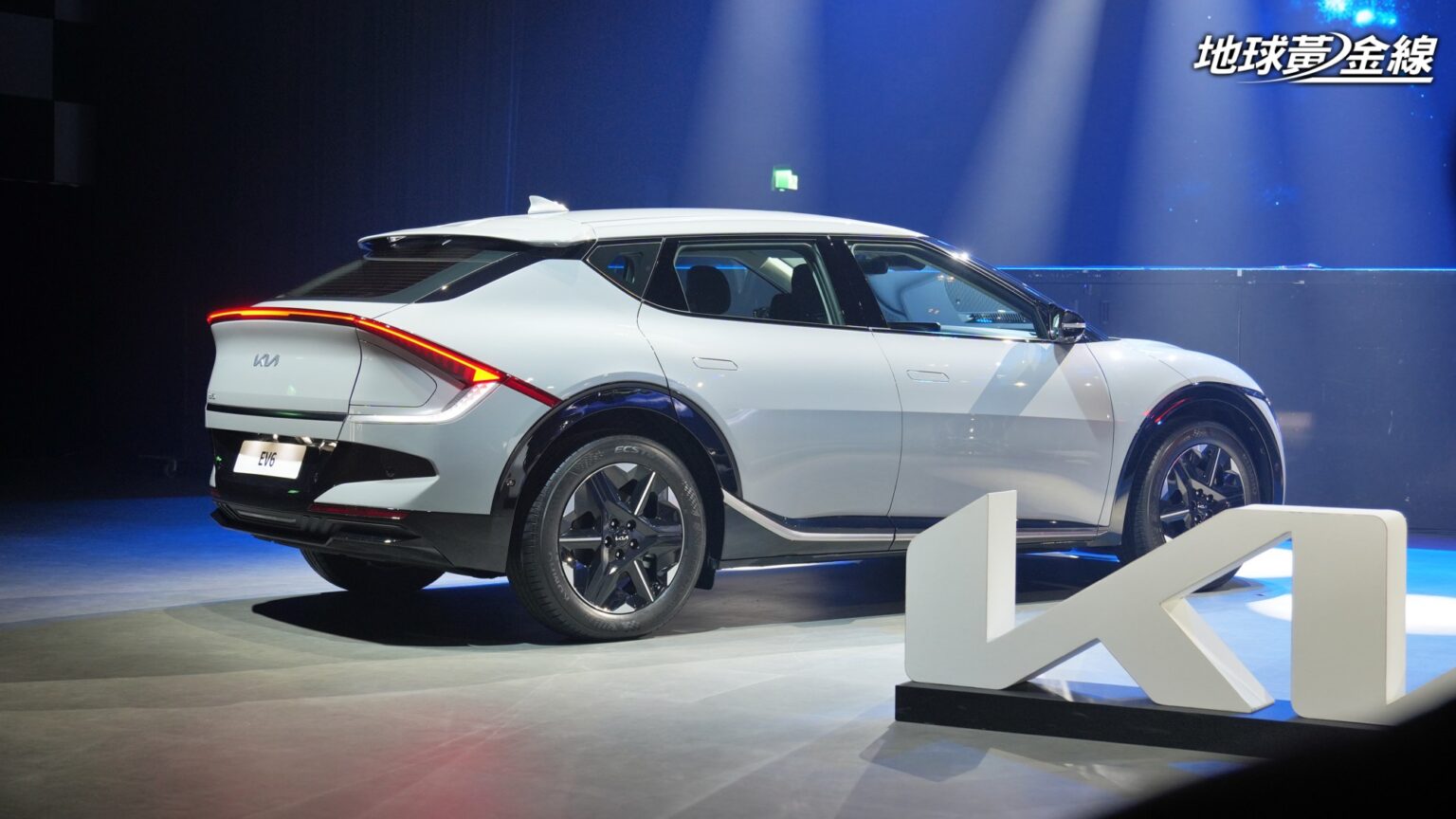 小改款Kia EV6售價166.9萬起，電池加大續航有感升級！ | 地球黃金線