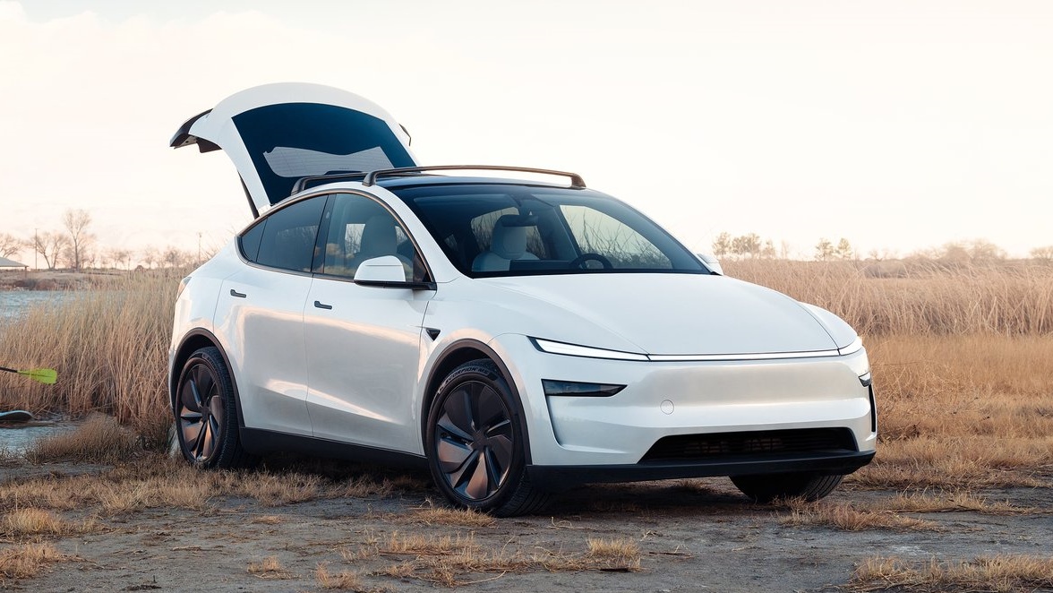 特斯拉再次透露Model Y將推出7人座版本，車身尺碼不變乘坐空間成考驗？ | 地球黃金線