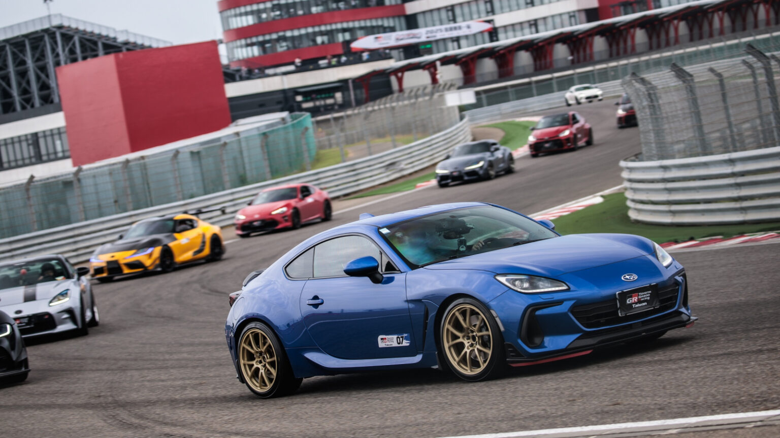 Corolla Cup第二站熱血開跑，百人車聚再加碼《MF GHOST》動漫實車 | 地球黃金線