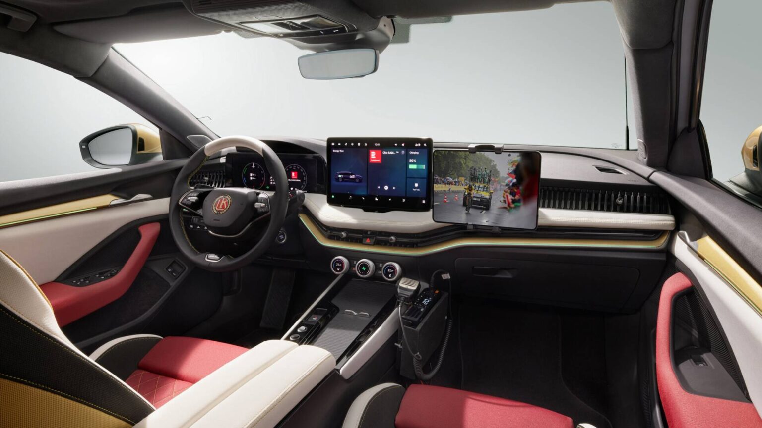 Škoda學院打造「L&K 130」紀念特仕車，腳踏車賽夢幻支援車現身環法賽 | 地球黃金線