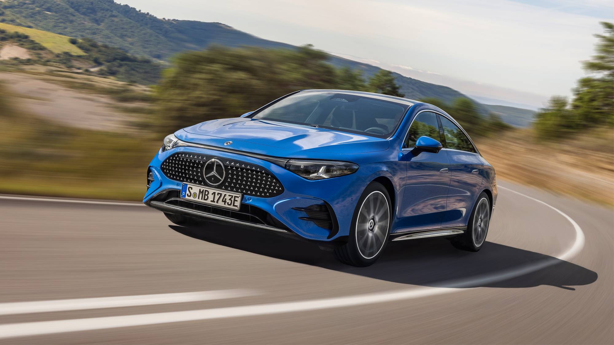 新世代M-Benz CLA增產應戰全球需求，強勢熱銷未來將推出油電版本 | 地球黃金線