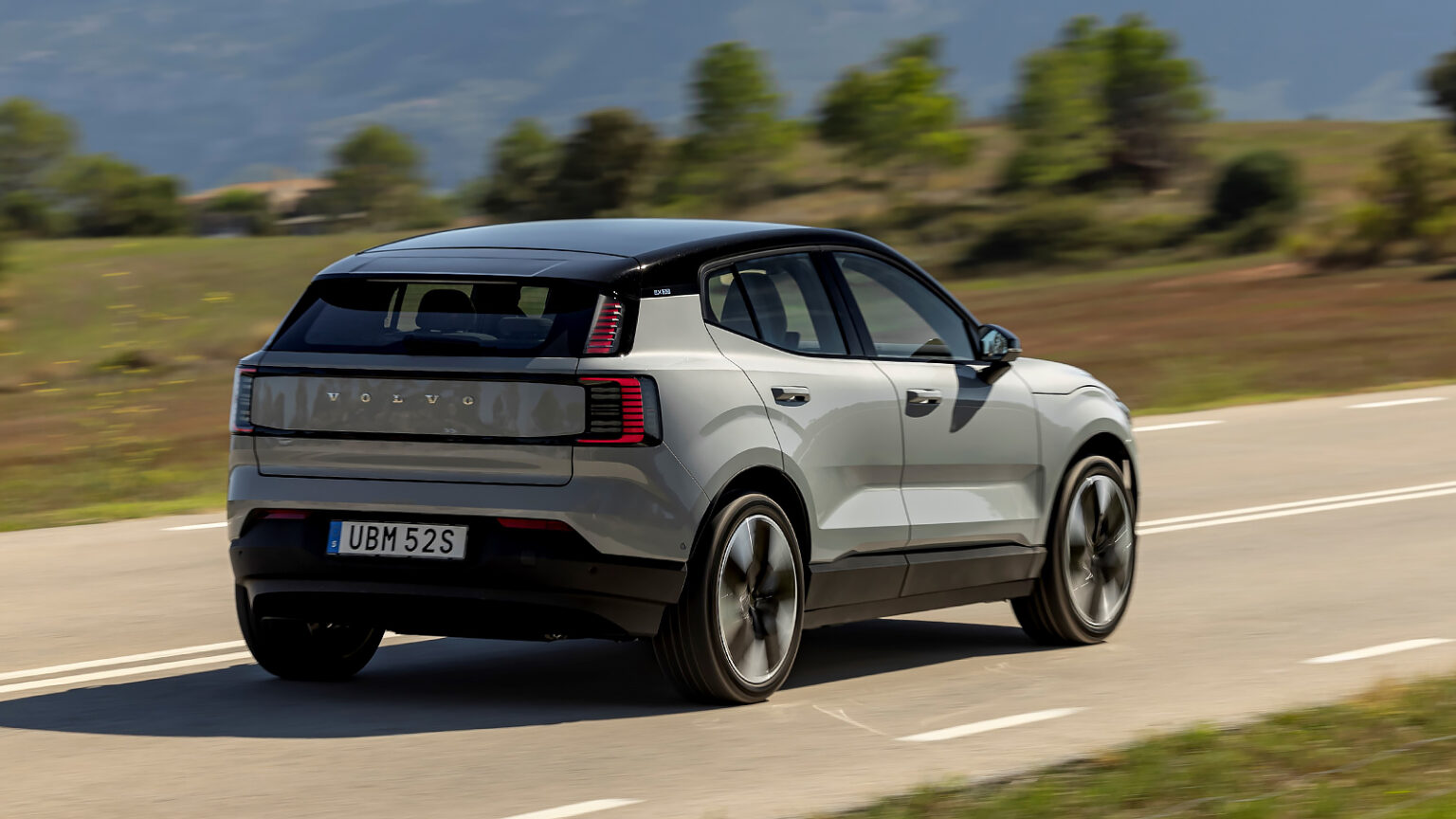 EX30單馬達後驅版安審過關，預售價142萬起第三季有望按計畫交車 | 地球黃金線