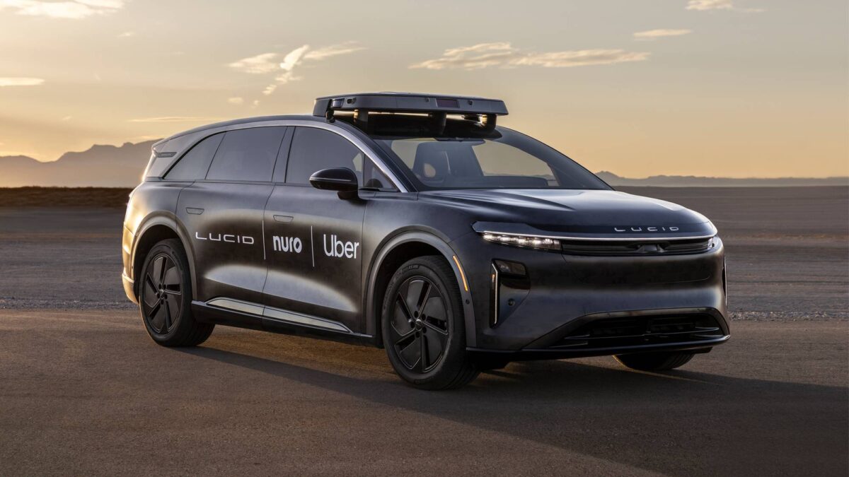Lucid攜手Uber與Nuro打造全新自駕Robotaxi聯盟，全球預計投入2萬輛電動車 | 地球黃金線