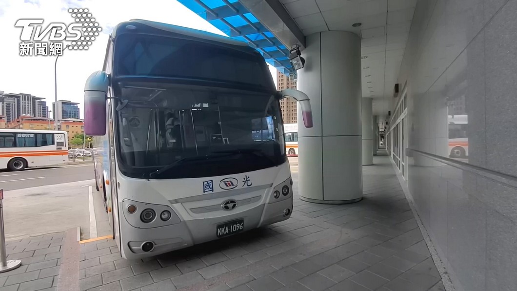 國光客運再傳年虧1.9億！擬停駛14條虧損路線、公路局出手先整併6路線 | 地球黃金線