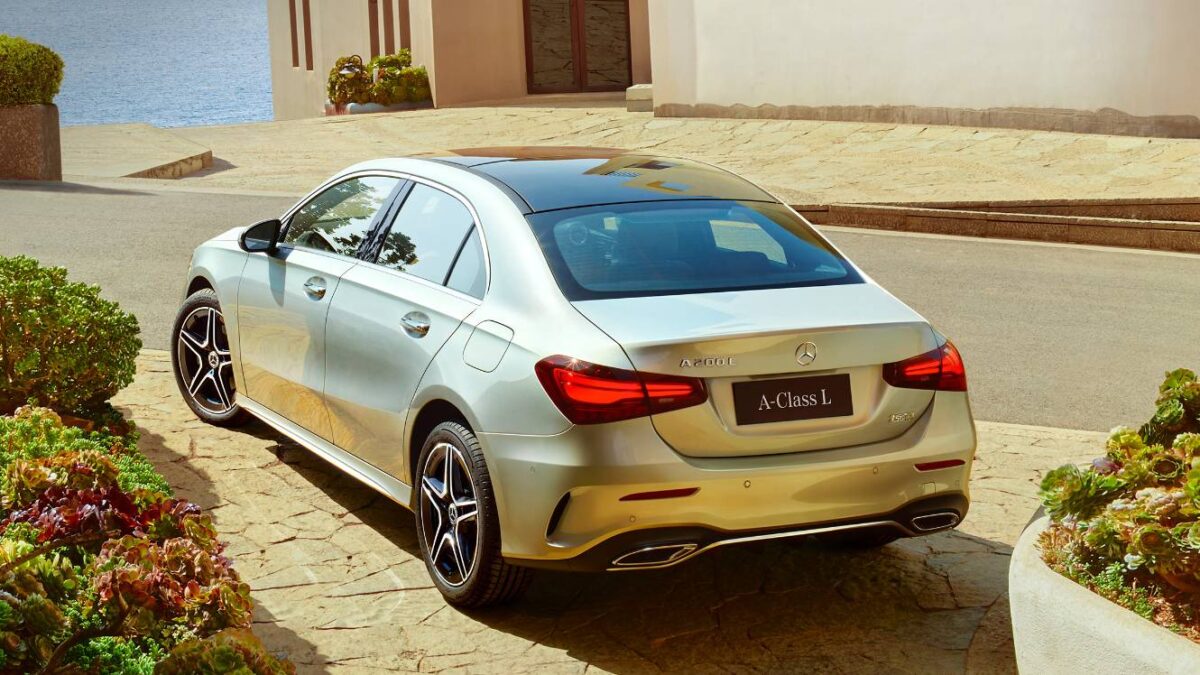 賓士大降價只要50萬入手讓執行長憂心！怒批：中國內捲價格戰讓所有車企受害 | 地球黃金線