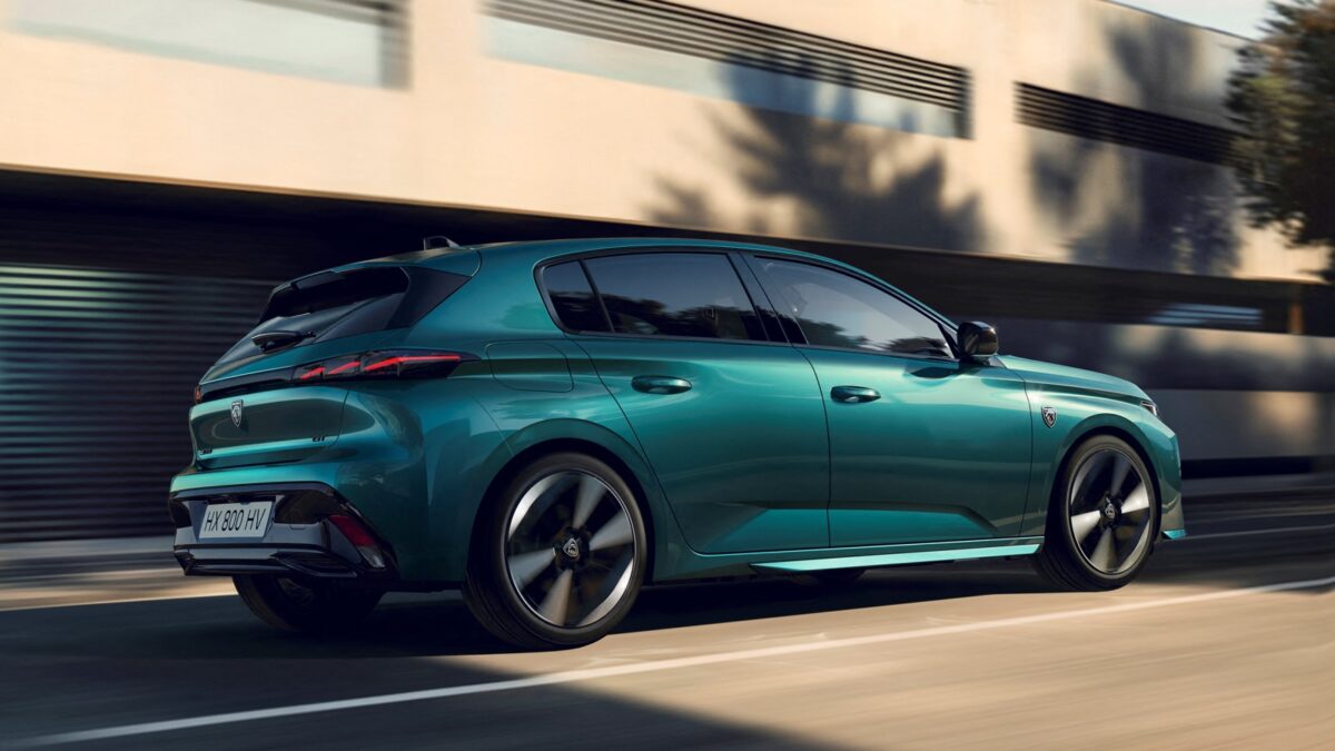 Peugeot發表小改款308與308 SW，首度出現發光獅標、國內導入評估中 | 地球黃金線