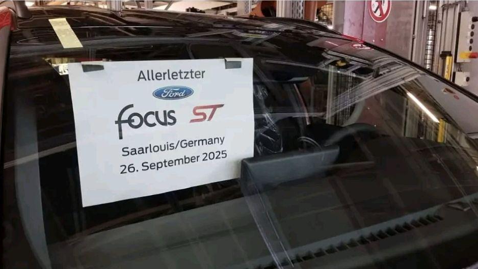 全球最後一輛Focus ST下線，福特性能鋼砲停產告別23年歷史 | 地球黃金線