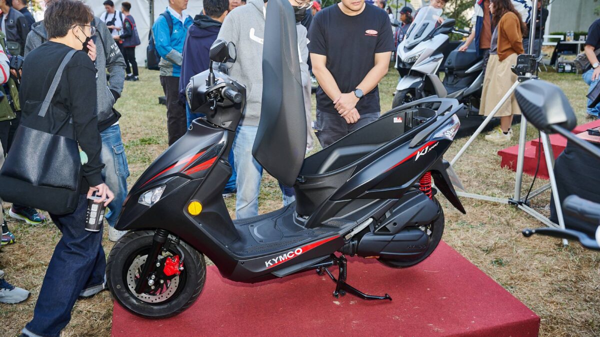 Kymco K1 150價格與K1 125同價！光陽祭出最低60500元起入主旗艦國民車 | 地球黃金線