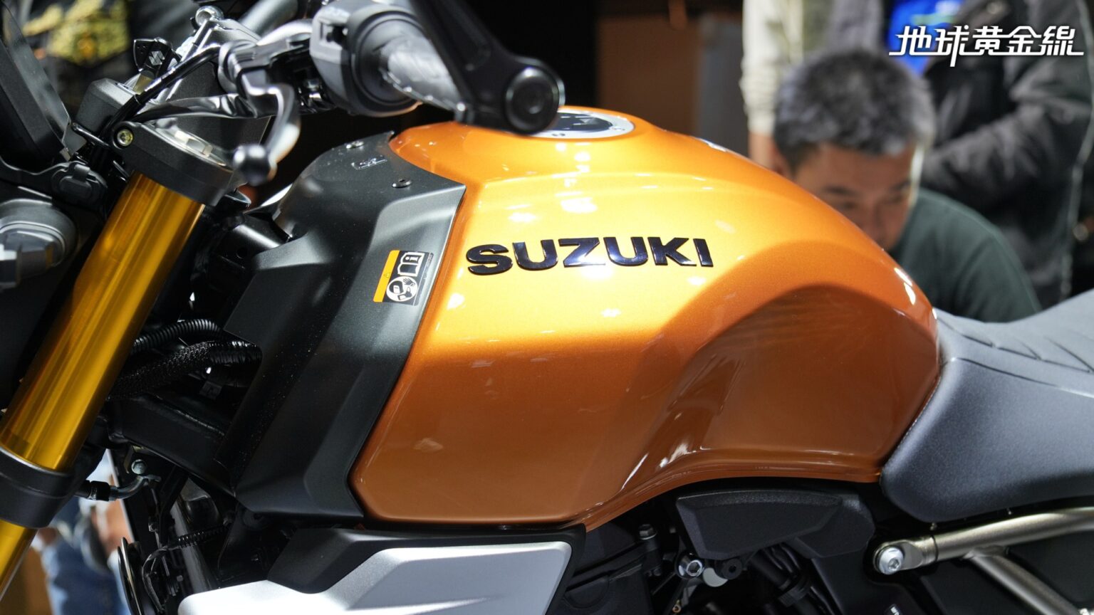 Suzuki GSX-8T/8TT售價41.8萬起！王陽明搶先成全台首位車主 | 地球黃金線